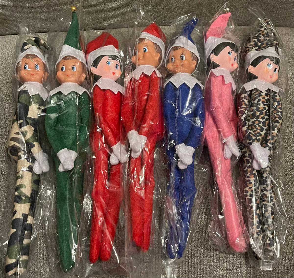 Santa’s helpers – cuteteesca